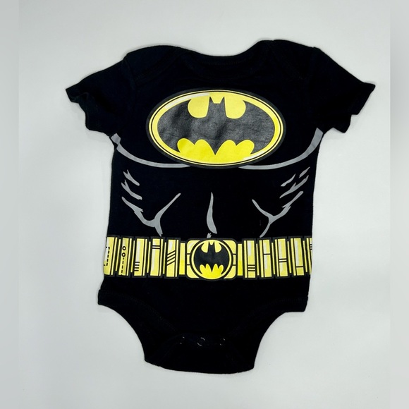Batman | One Pieces | 25 Justice League Batman One Piece Bodysuit ...